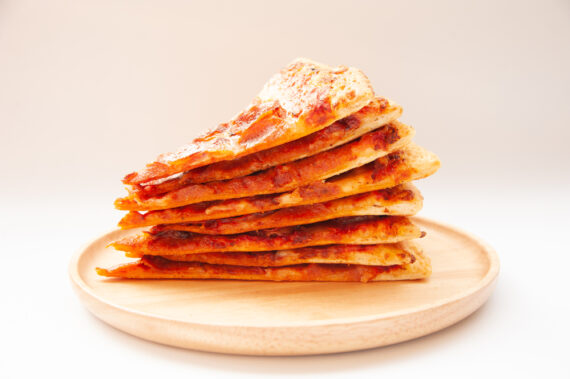 How to Layer a Pizza: A Step-by-Step Guide - Pizzaware