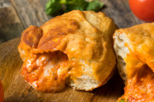 Panzerotti vs Calzone: What's the Difference? - Pizzaware