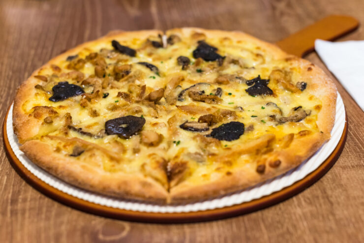 What is a Truffle Pizza? - Pizzaware