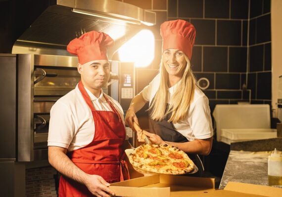 Can You Put a Pizza Box in the Oven: Here's What You Need to Know ...