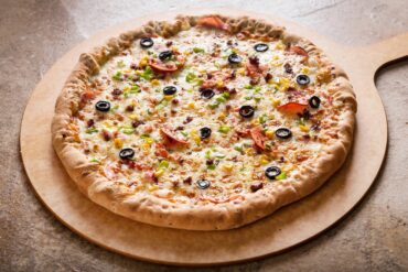 Best Pizza Toppings Combinations: Delicious Toppings to Try on Your ...
