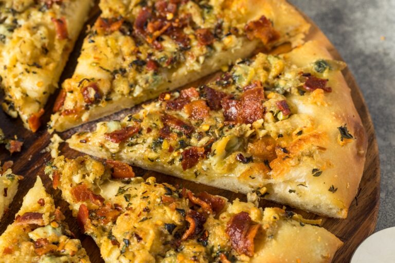 What is New Haven Pizza? A Guide to the Iconic Style of Pizza from ...