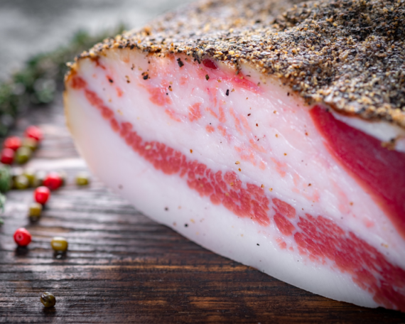 What Is Guanciale? A Guide to the Italian Cured Meat - Pizzaware