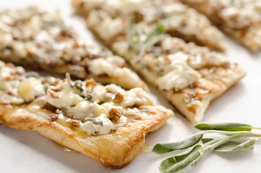 22 Best Goat Cheese Pizza Recipes to Try - Pizzaware