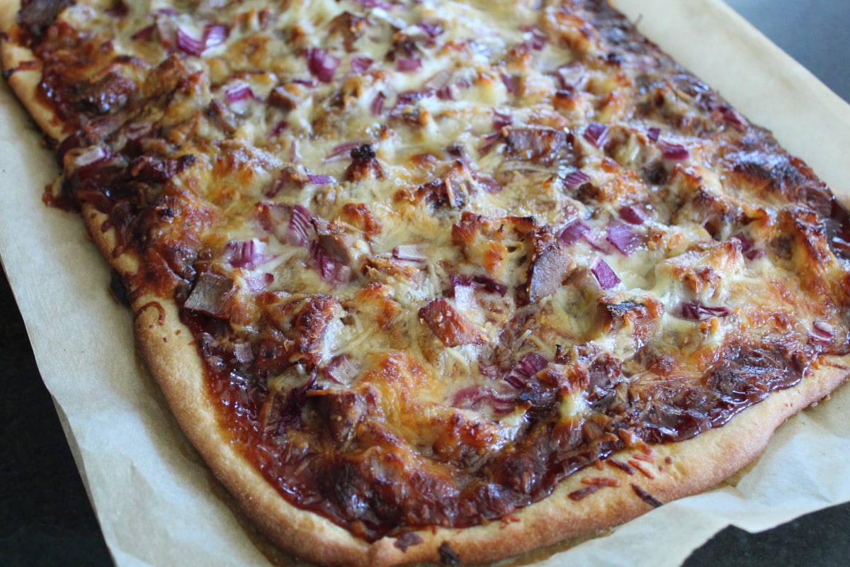 17 Best BBQ Pizza Recipes - Pizzaware