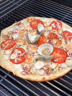 24 Best Seafood Pizza Recipes to Try - Pizzaware
